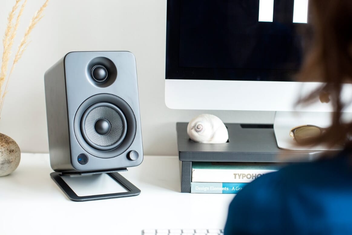 Kanto Audio S4 Medium Desktop Speaker Stands | 16° Vertical Tilt ...