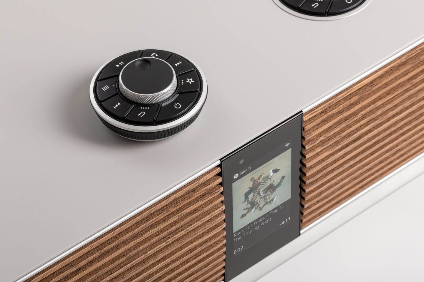 Ruark R810 High-Fidelity Radiogram | Smart Home Sounds