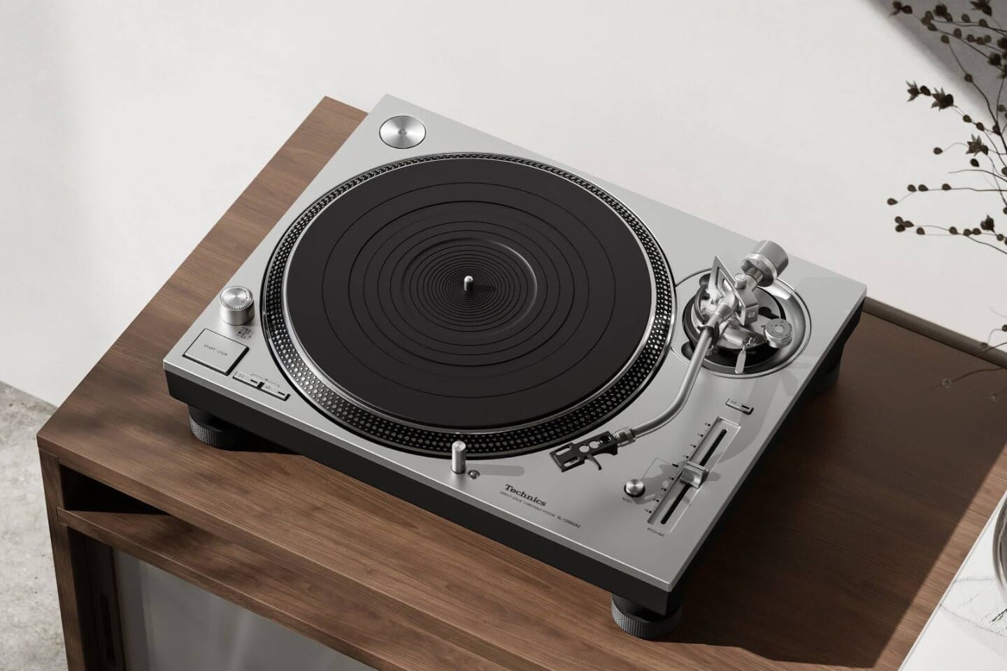 Technics SL-1200GR2 Direct Drive Turntable | Smart Home Sounds