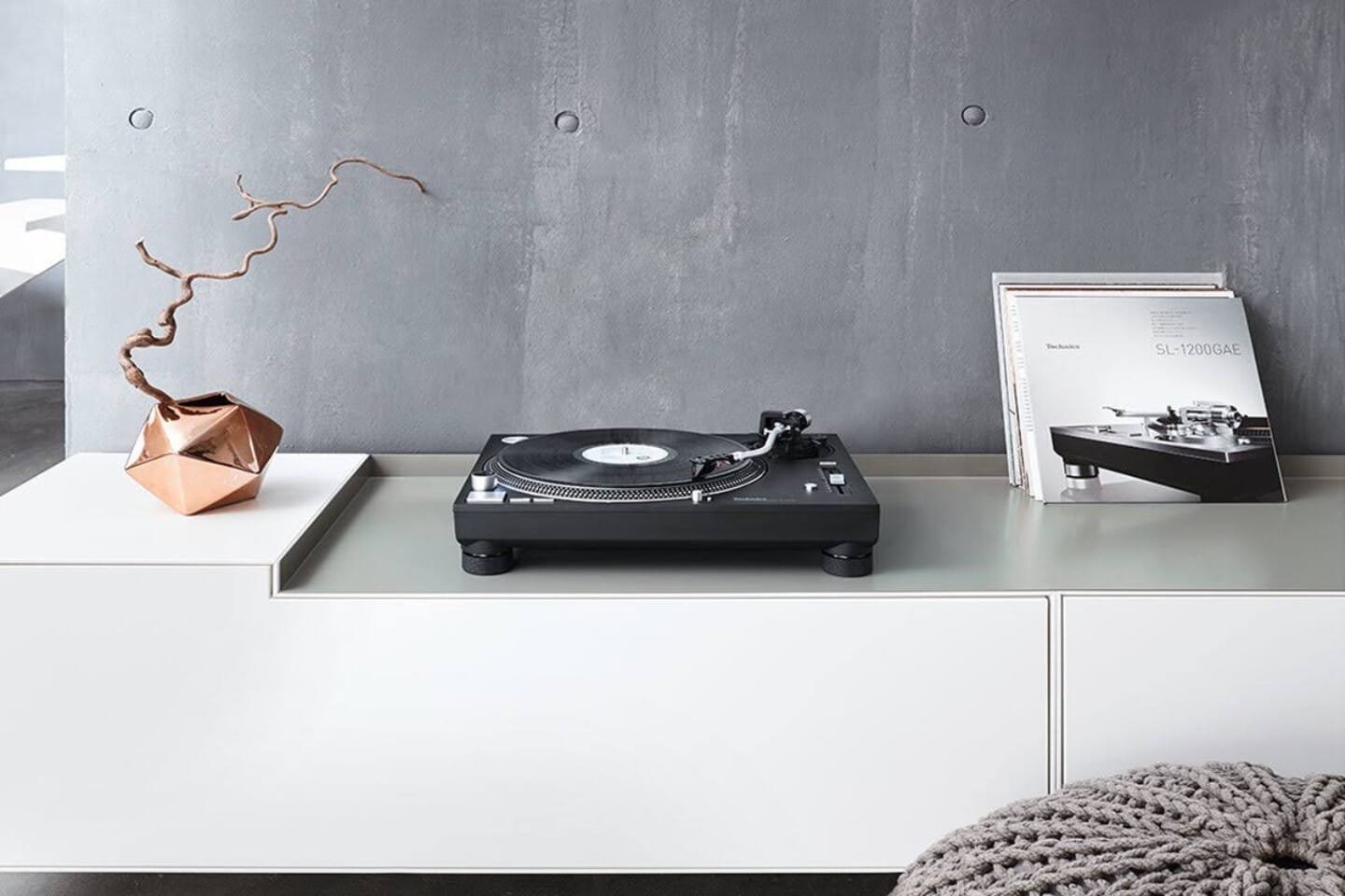 Technics SL-1210GR2 Direct Drive Turntable | Smart Home Sounds